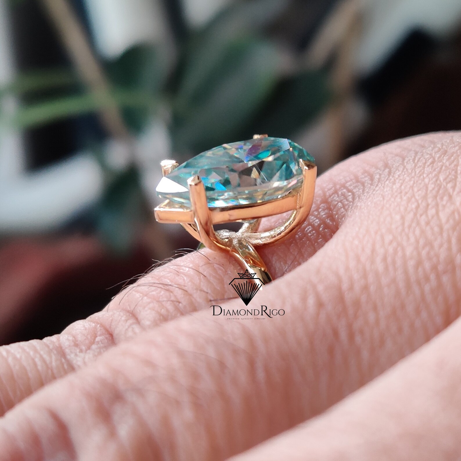 5CT Pear Solitaire Engagement Ring, Green Pear Moissanite Ring, Wedding ...
