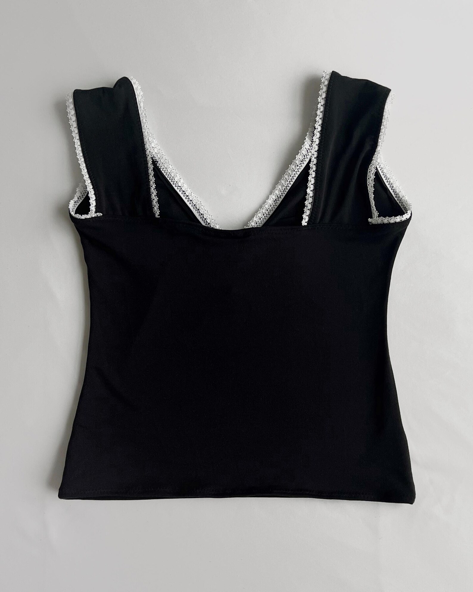 Handmade Black & White Ruched Sweetheart Neck Top Dainty Knit Milkmaid ...