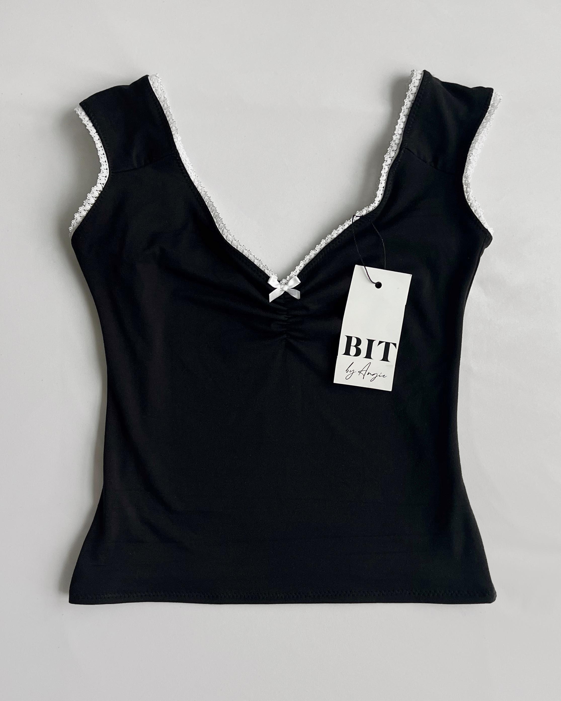 Handmade Black & White Ruched Sweetheart Neck Top Dainty Knit Milkmaid ...