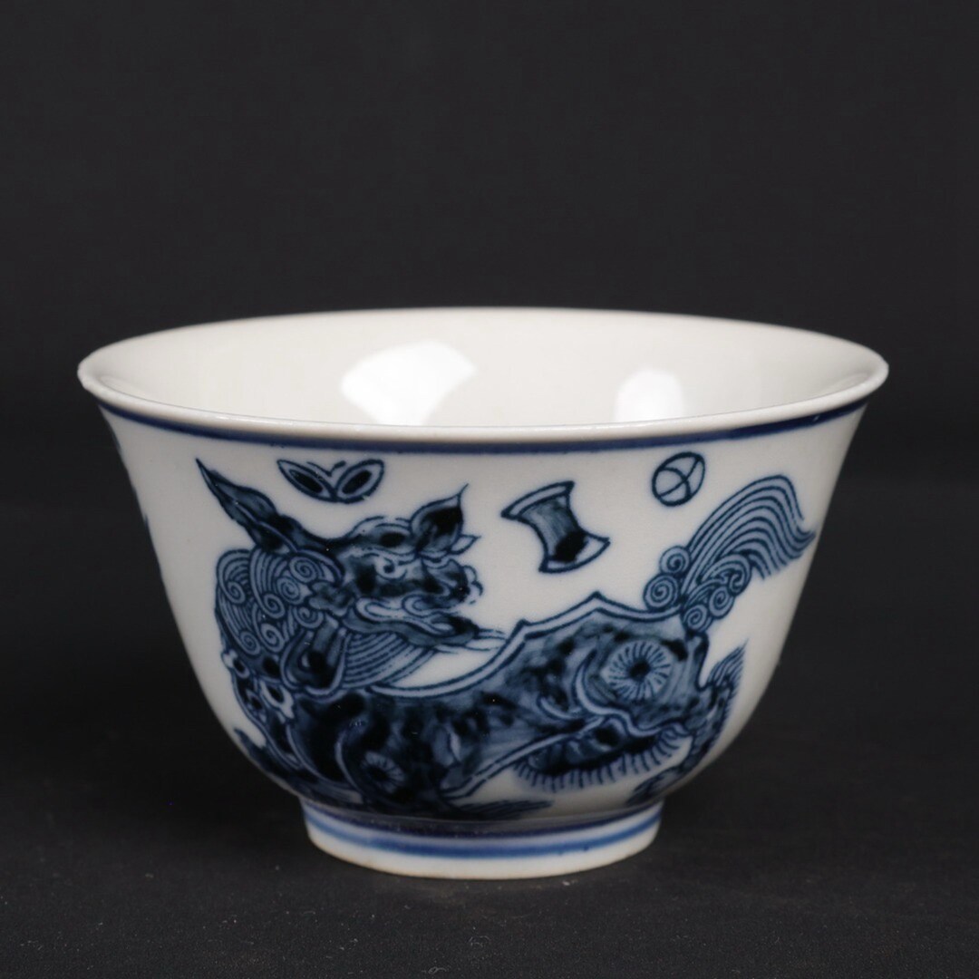 Chinese Antique Blue and White Kirin Eight Treasure Pattern Small Cup ...