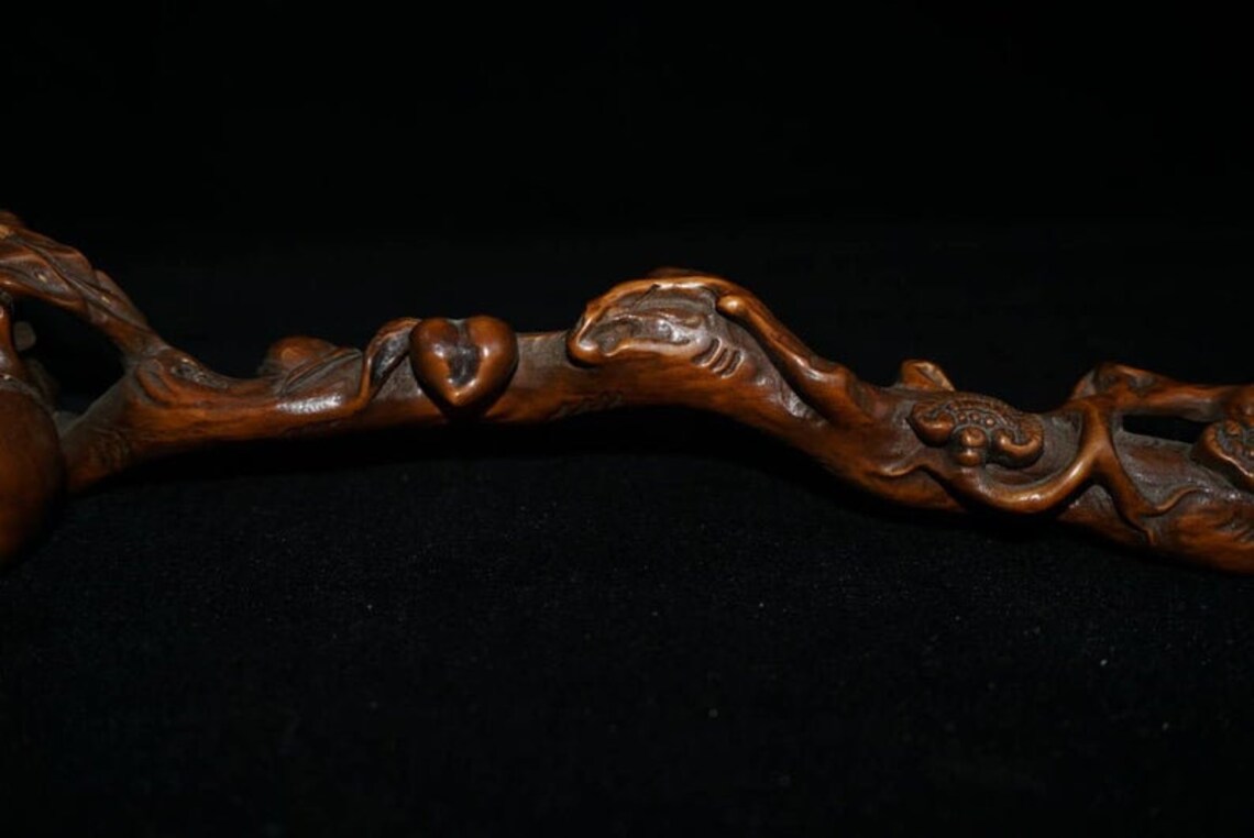 Chinese natural rare boxwood Ruyi hand-carved peach blossom | Etsy