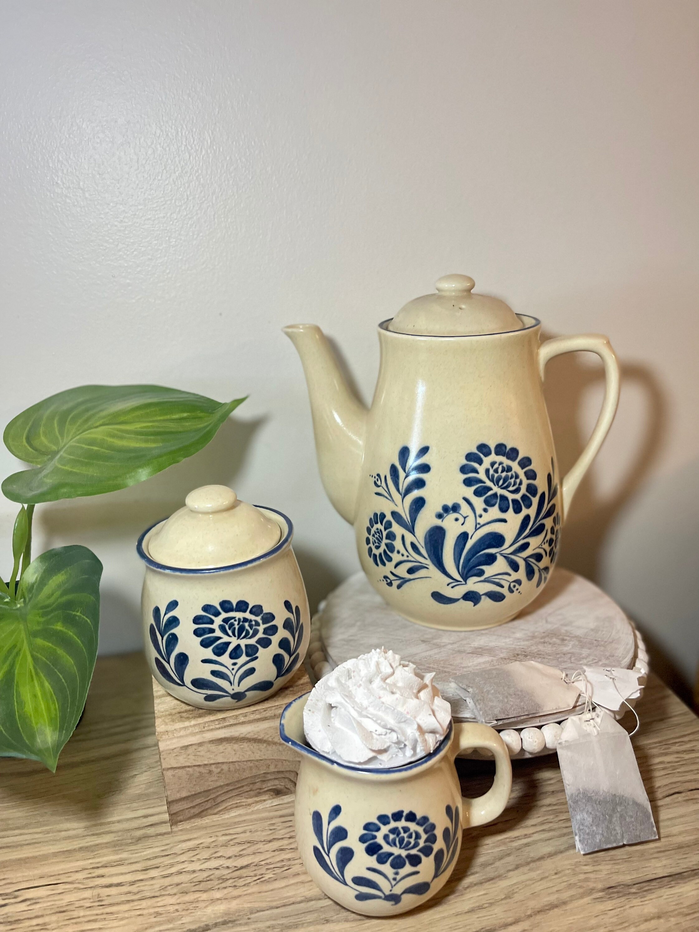 Vintage Folk Art Design Tea Set Made in Japan - Etsy