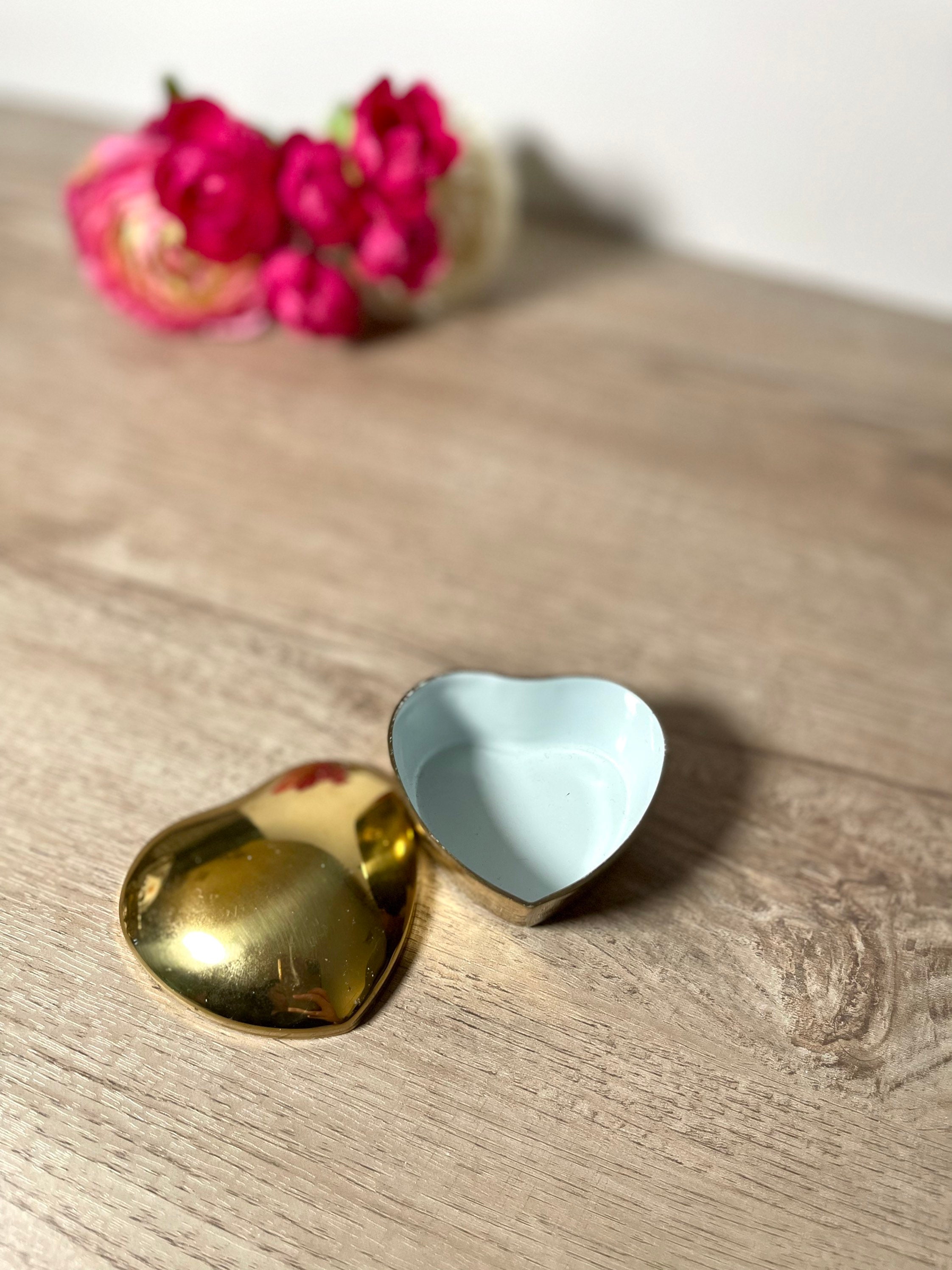 Vintage Heart Shaped Ring Boxes Metal Ring Box Glass Ring - Etsy