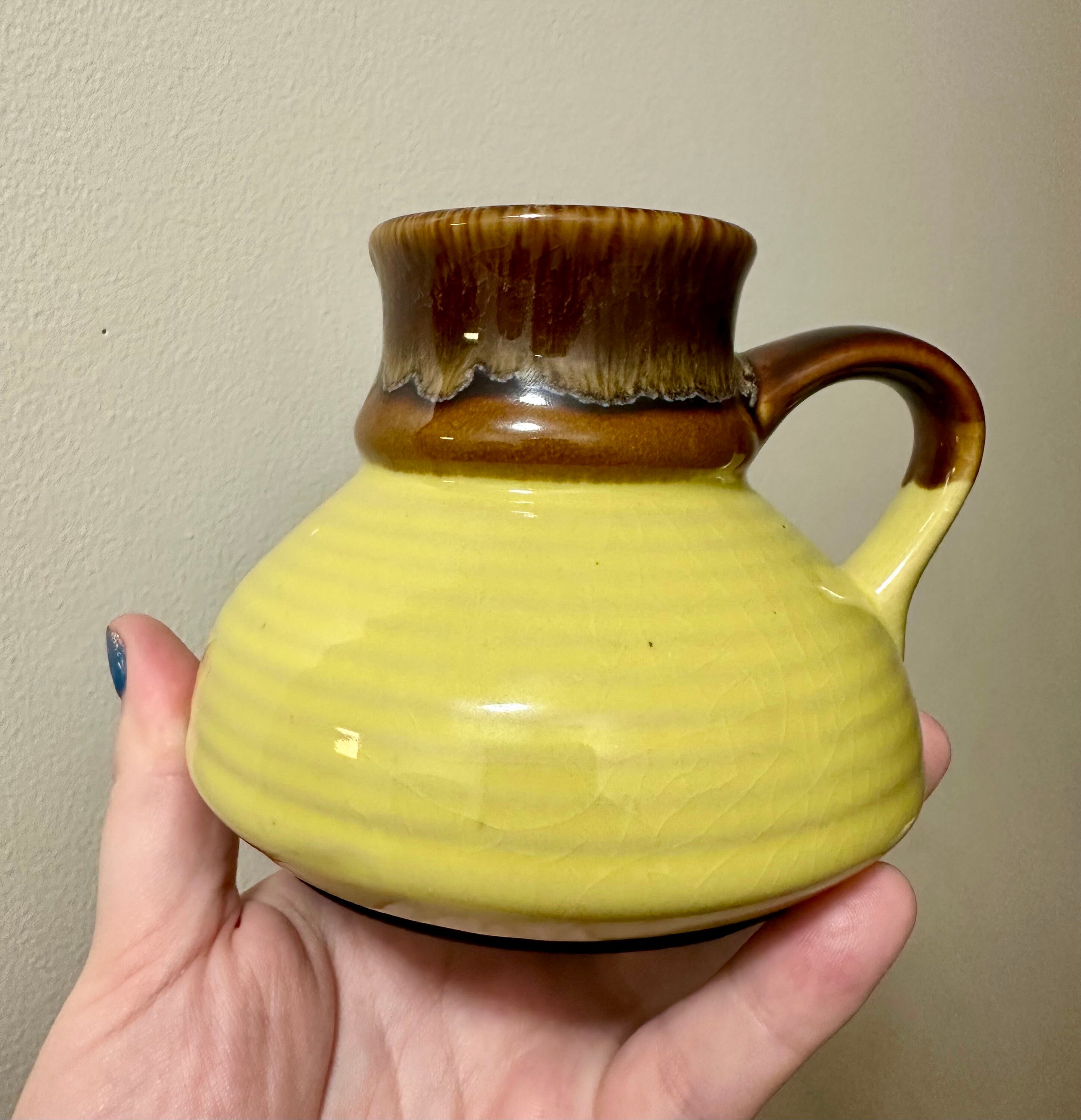 Vintage No Spill Travel Yellow and Brown Drip Glazed Ribbed Pottery Mug ...