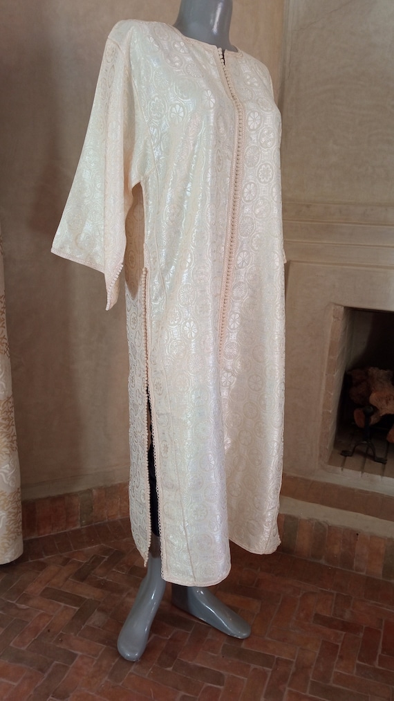70s Rare Vintage Ivory Metallic Brocade Moroccan Caft… - Gem