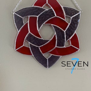 Celtic Double Triquetra Knot in Bright Red and Lightly Textured Purple ...