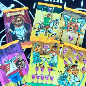 FREAK SHOW Circus TAROT. 78 Cards. Magenetic Box. Red Gilt Edge. Very ...