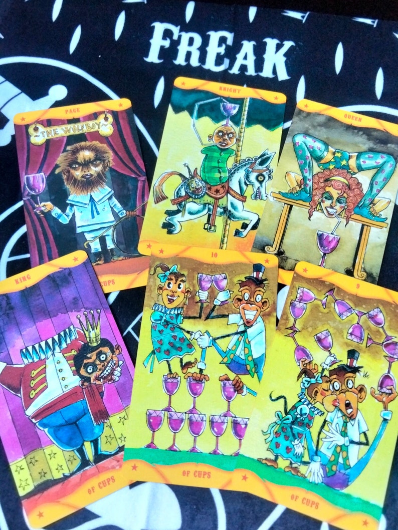 FREAK SHOW Cirque TAROT. 78 cartes. Édition en boîte magnétique ...