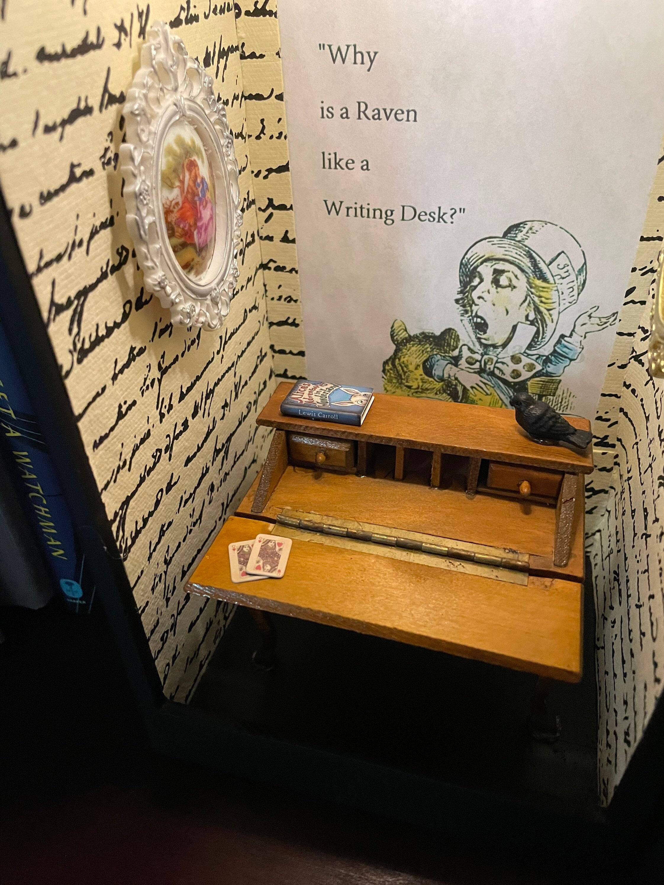 Book Nook Shelf Insert Display Light up Book Nook Fairy House Bookshelf ...