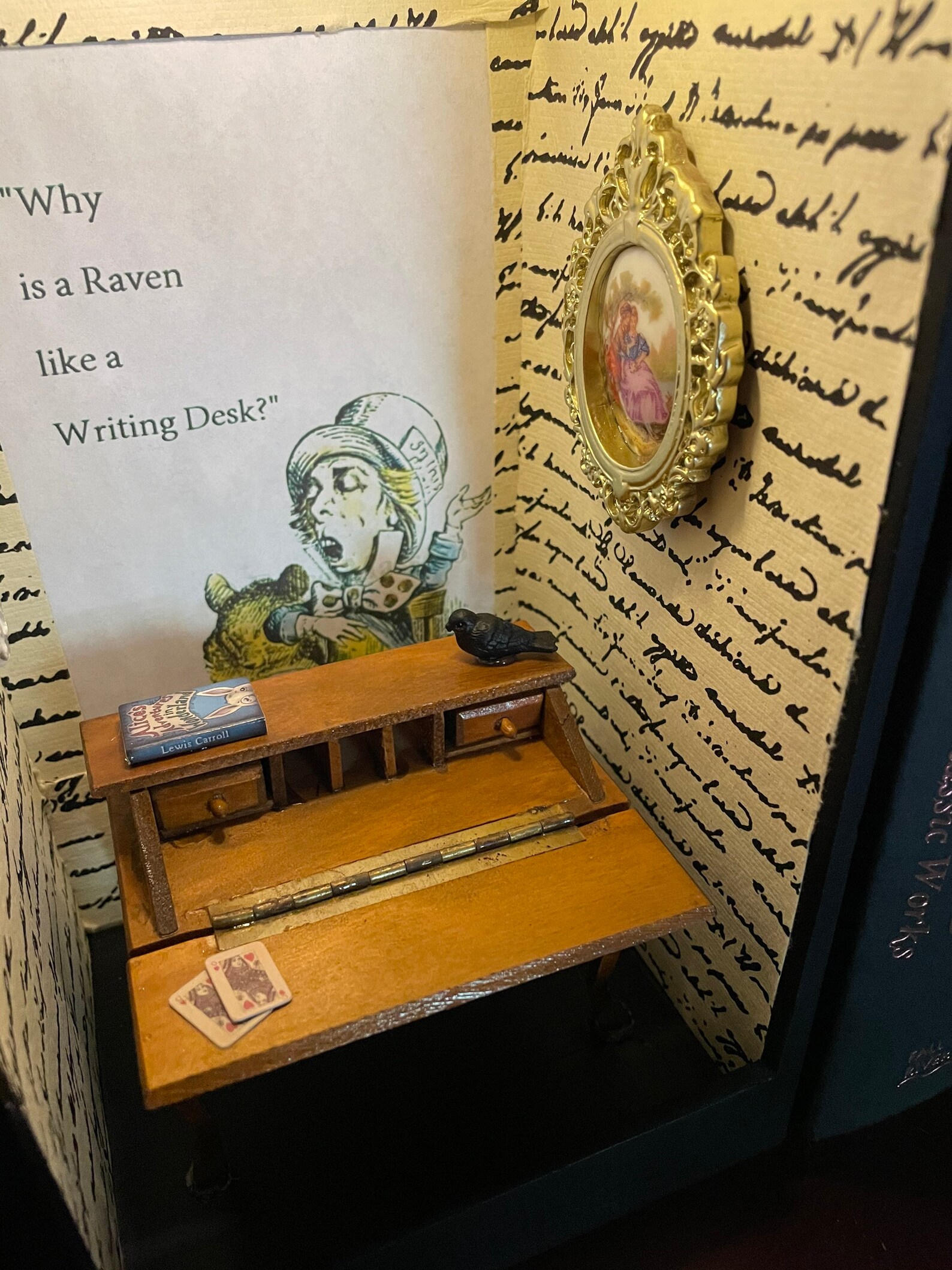 Book Nook Shelf Insert Display Light up Book Nook Fairy House Bookshelf ...