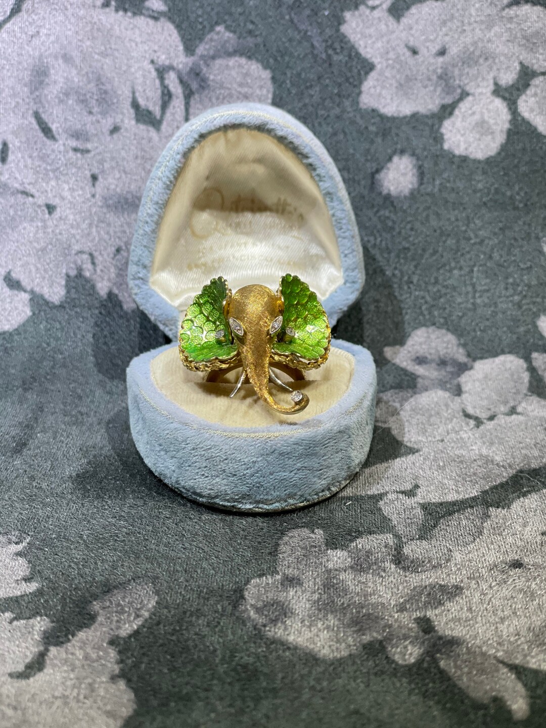 Gorgeous 18K Gold Enameled Elephant & Diamonds Ring! - Etsy