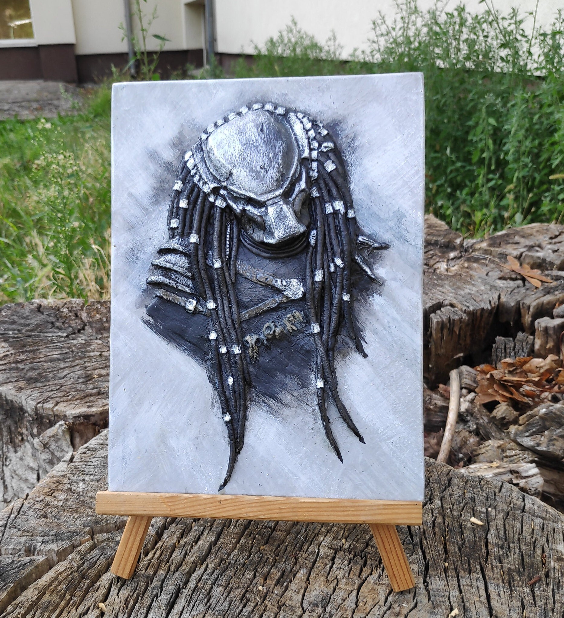 Predator Sculpture on the Wall, Predator Decor With Wall Mount ...