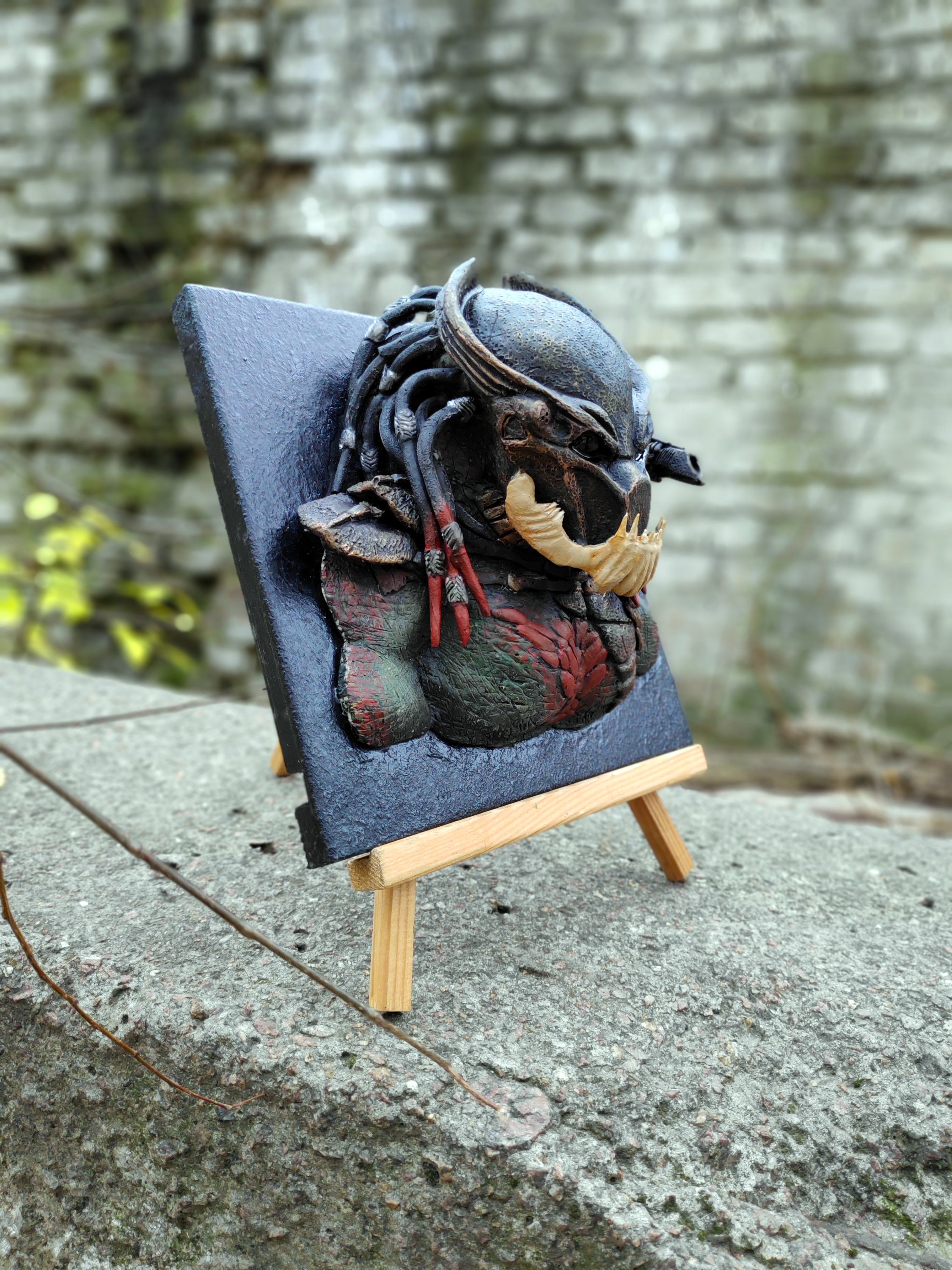 Predator, Berserker, Predator Sculpture, Artistic Tile Predator ...