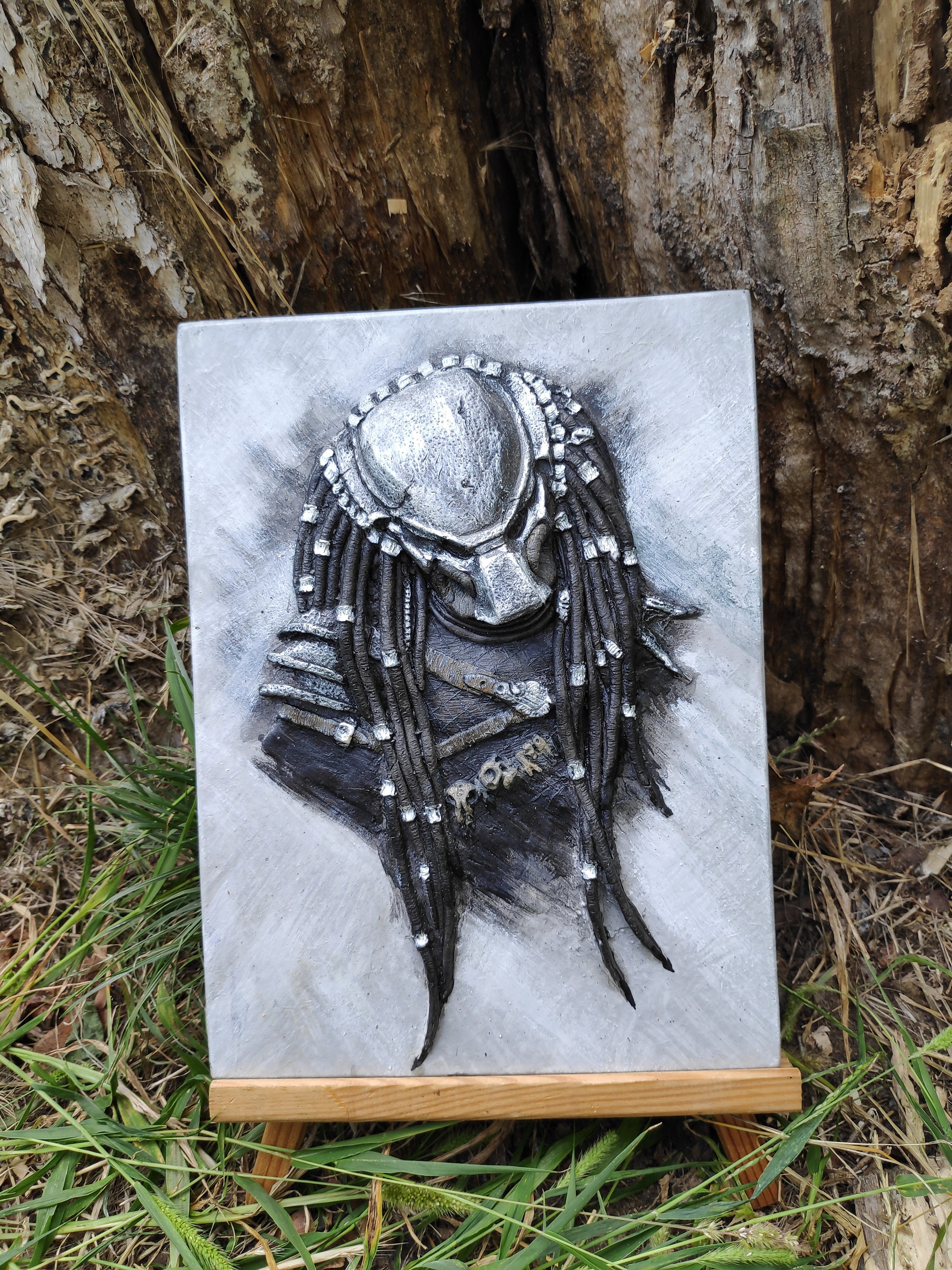 Predator Sculpture on the Wall, Predator Decor With Wall Mount ...