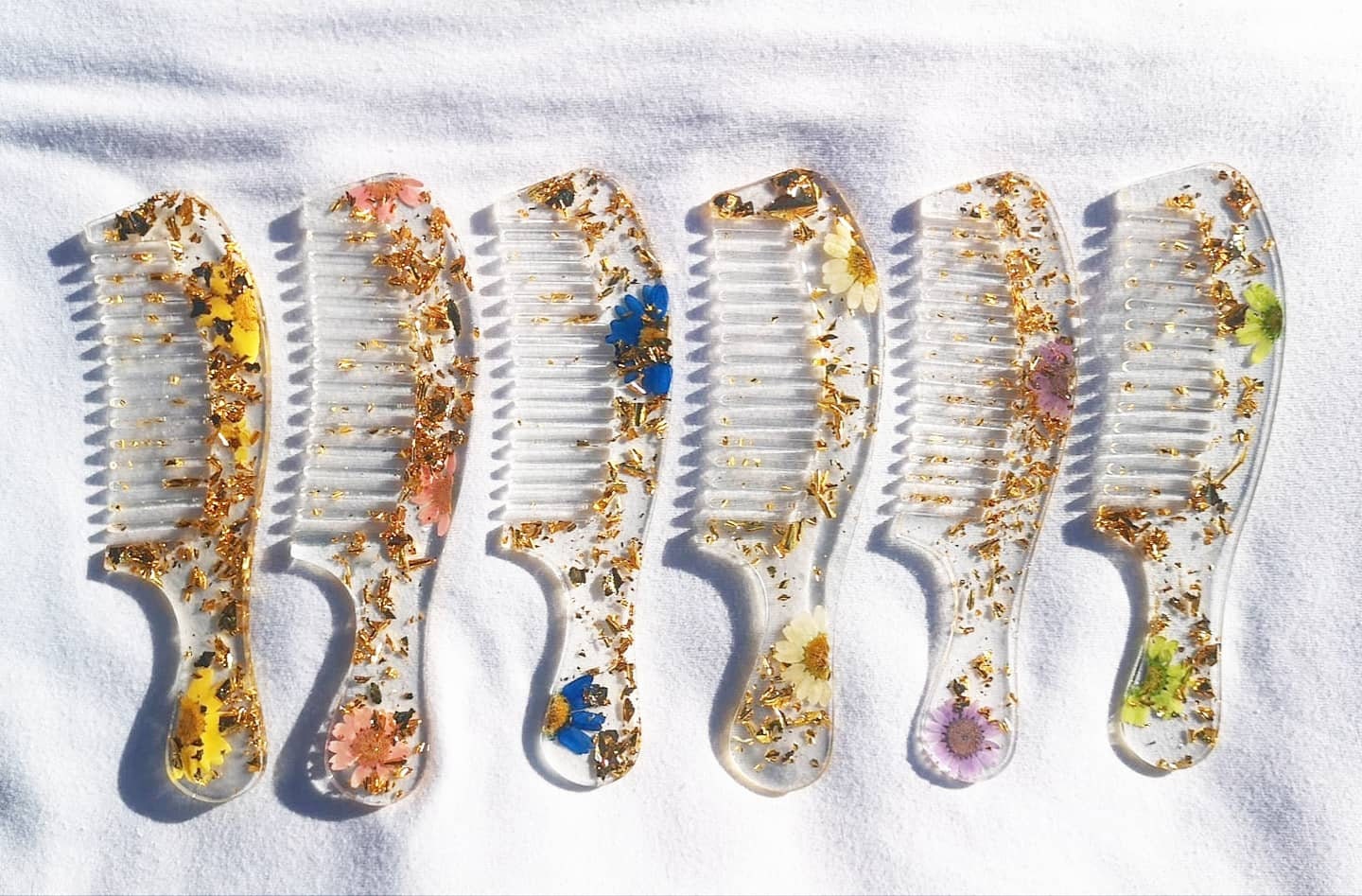 Floral Resin Comb - Etsy UK