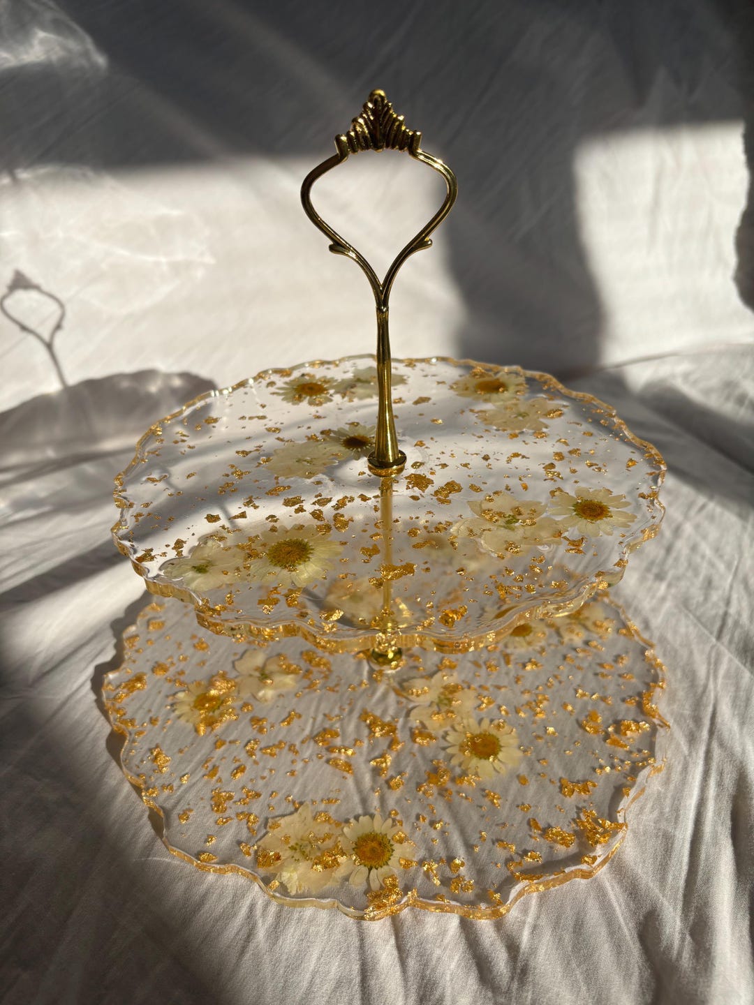 Pressed Daisy Flower Cake Stand | Gold Flake Tea Stand - Etsy