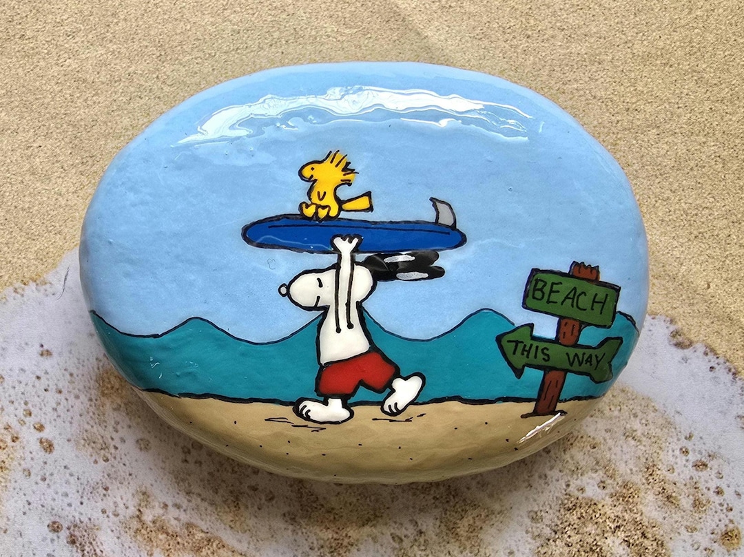 Snoopy Beach Painted Rock - Etsy