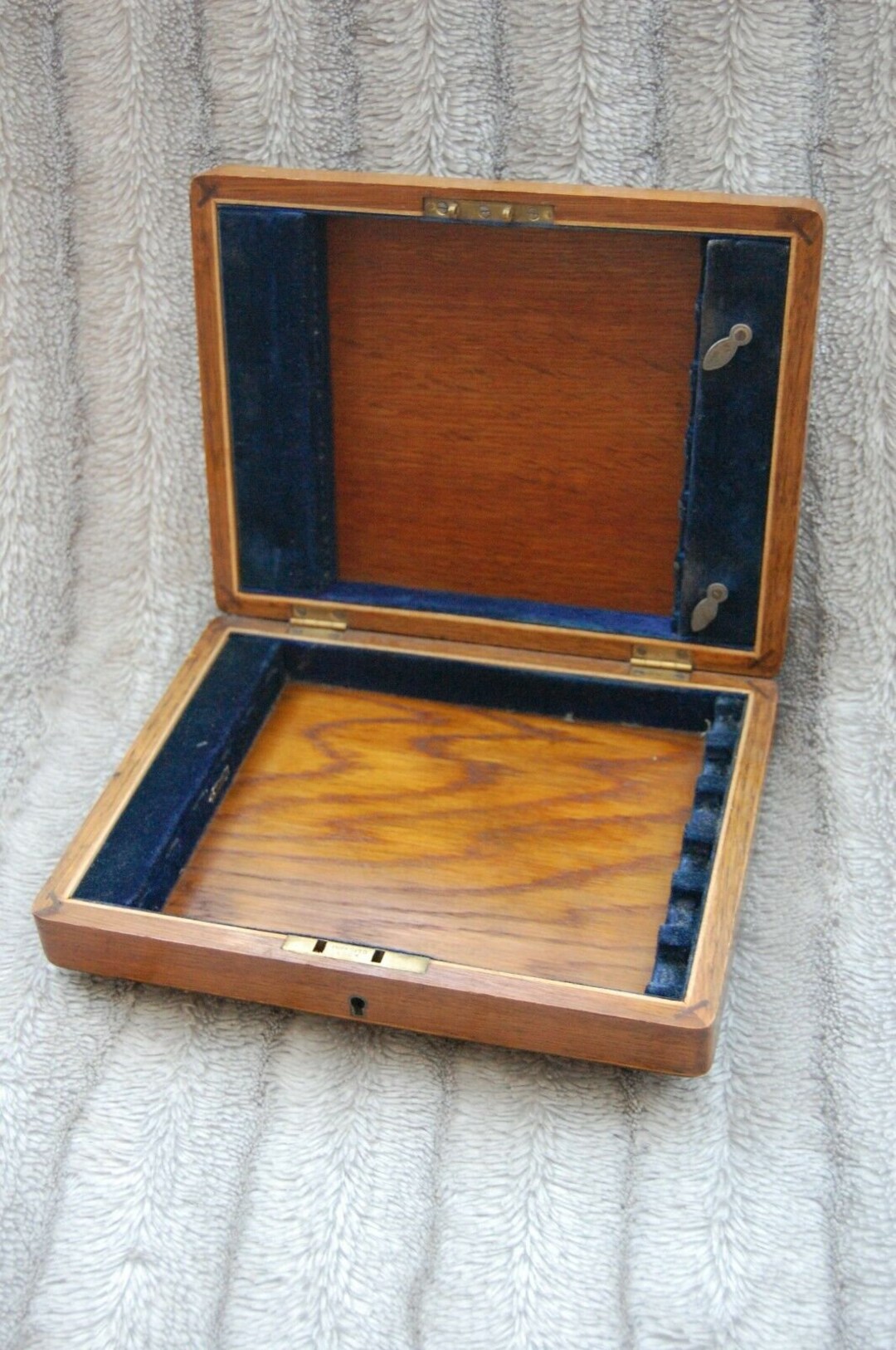 Vintage Old Style Wooden Empty Canteen Cutlery Lined Box for Fish ...