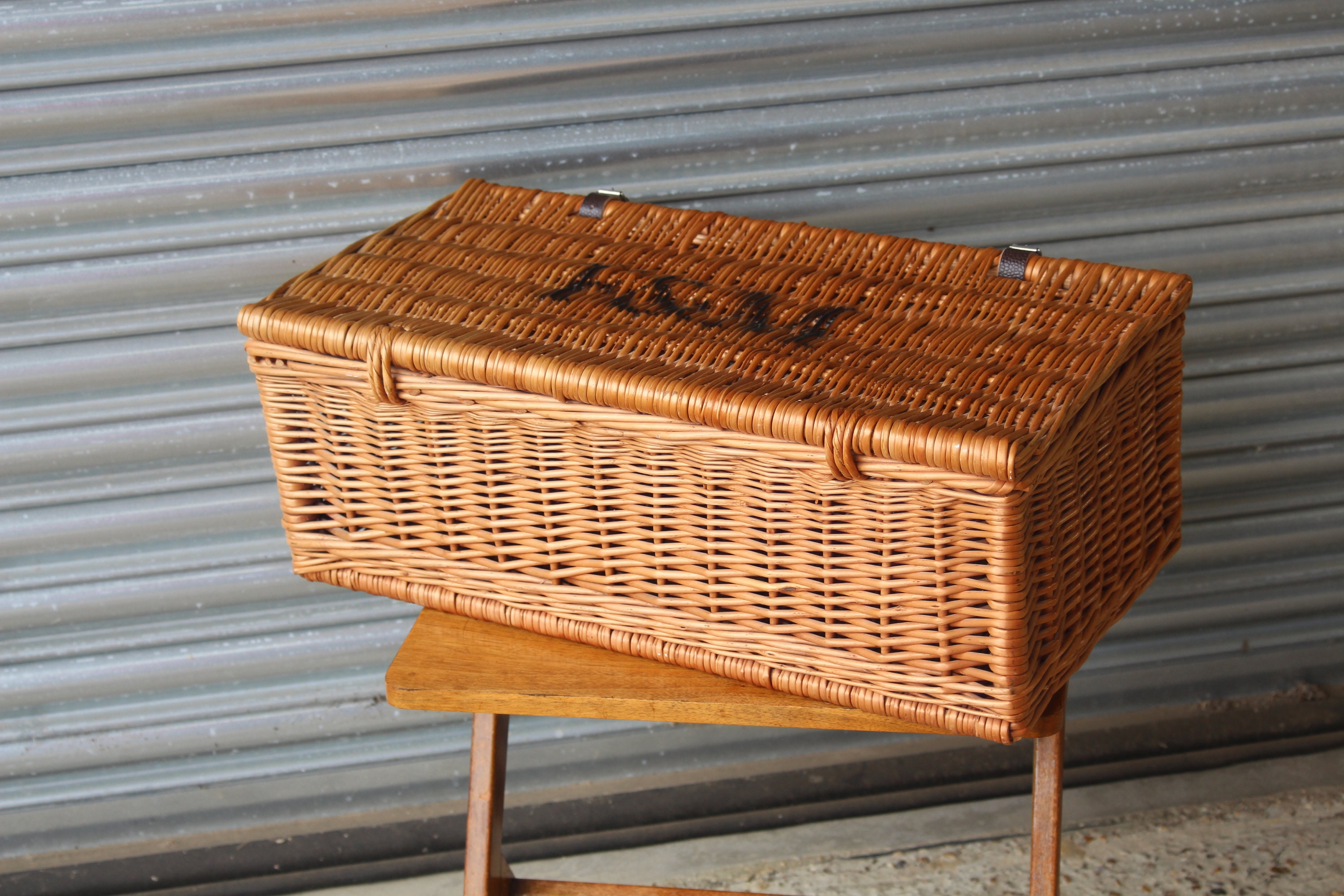 Lovely Medium Fortnum Mason F&M Hamper Wicker Picnic Storage - Etsy