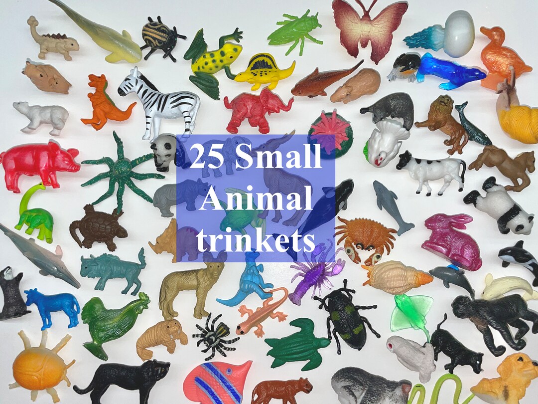 25 Small Realistic Animal Minis and Trinkets. Includes Ocean & Land ...