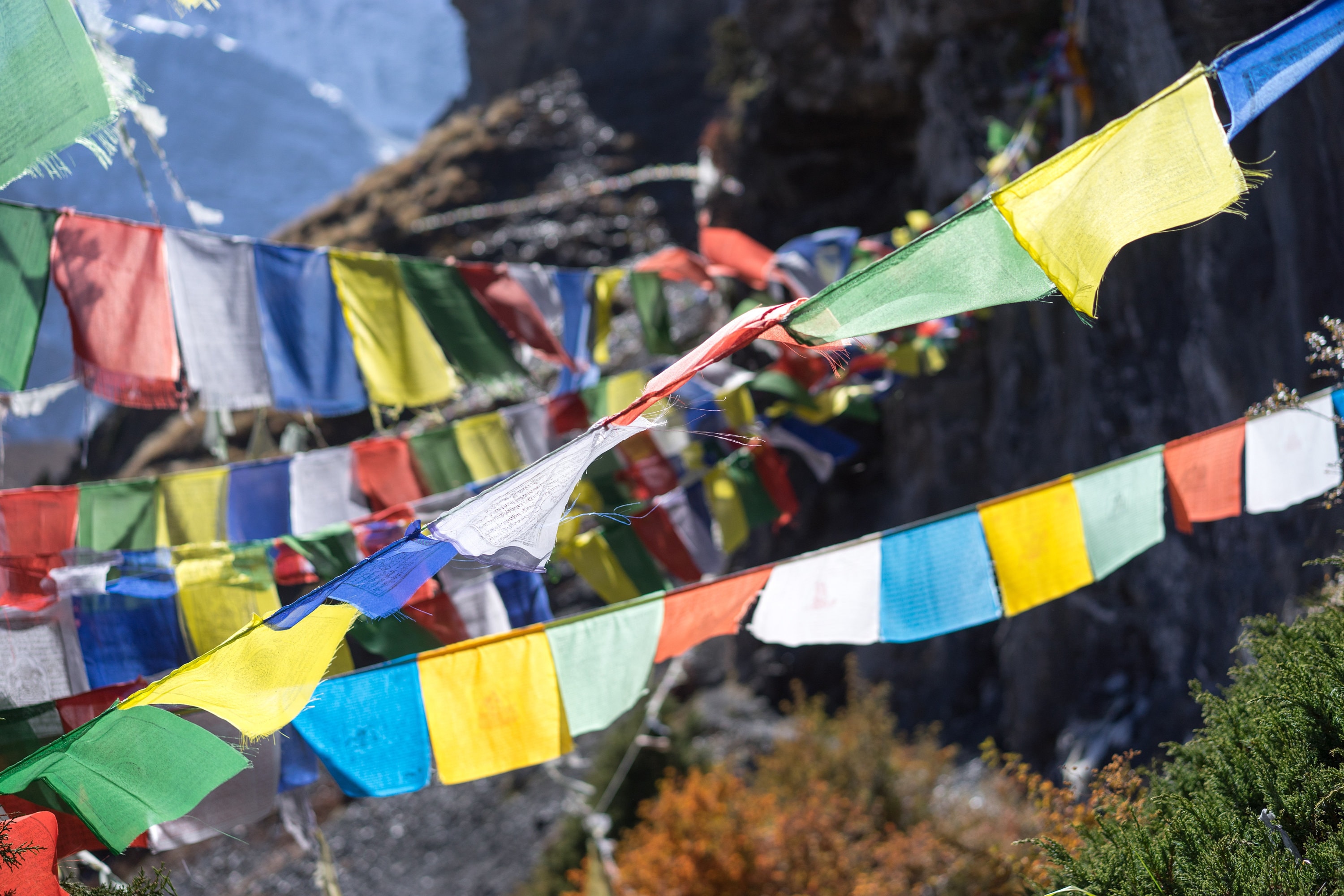 Healing Tibetan Prayer Flags Rolls - 2 Sizes (small 7" & Large 9 ...