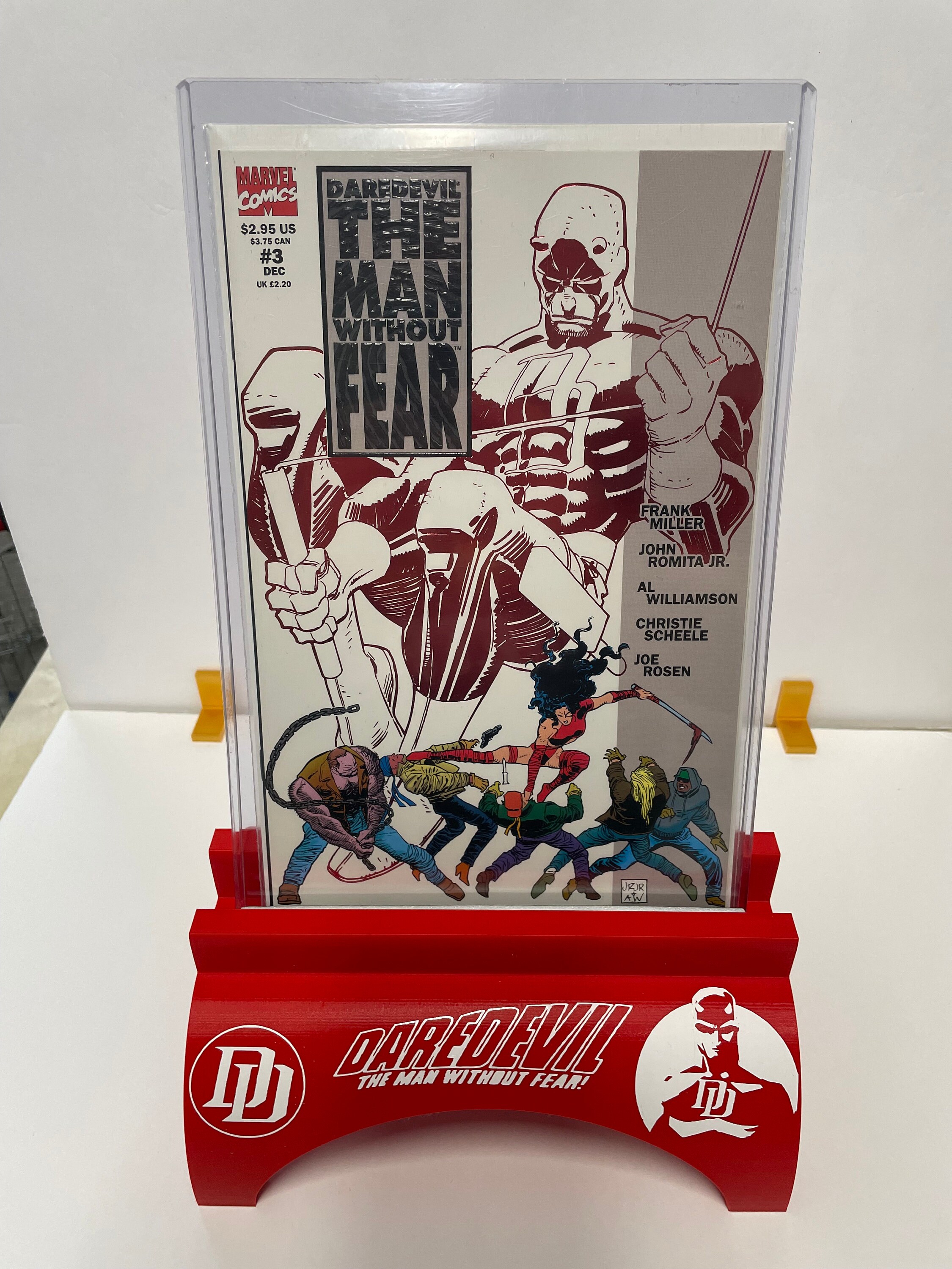 Daredevil Comic Book Stand 3D Printed red PLA - Etsy