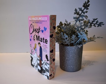 Check & Mate - Stenciled Sprayed Edges - Etsy