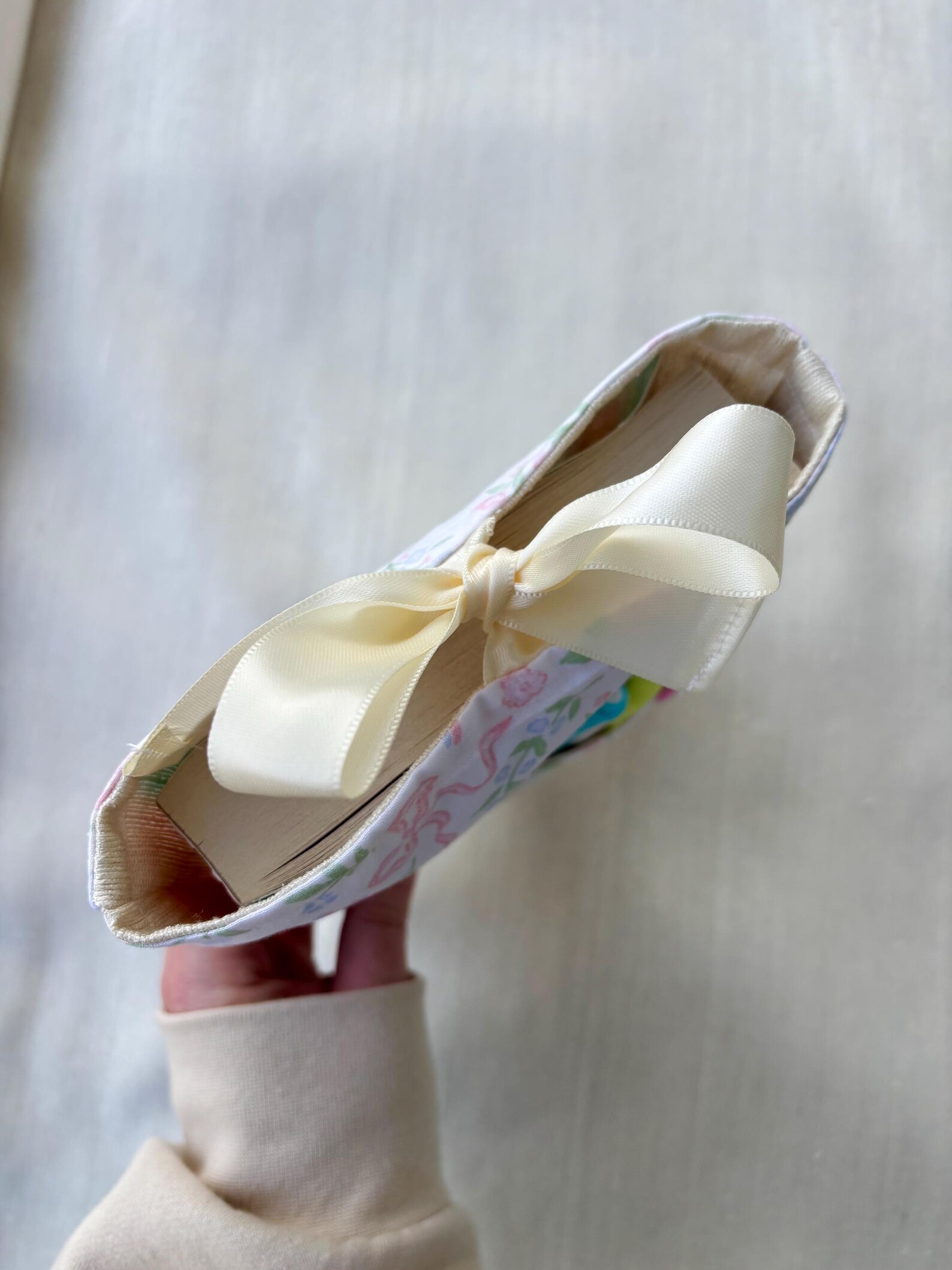 Pink and Blue Bow/floral Book Sleeve | Kindle Cover | Book Cover ...