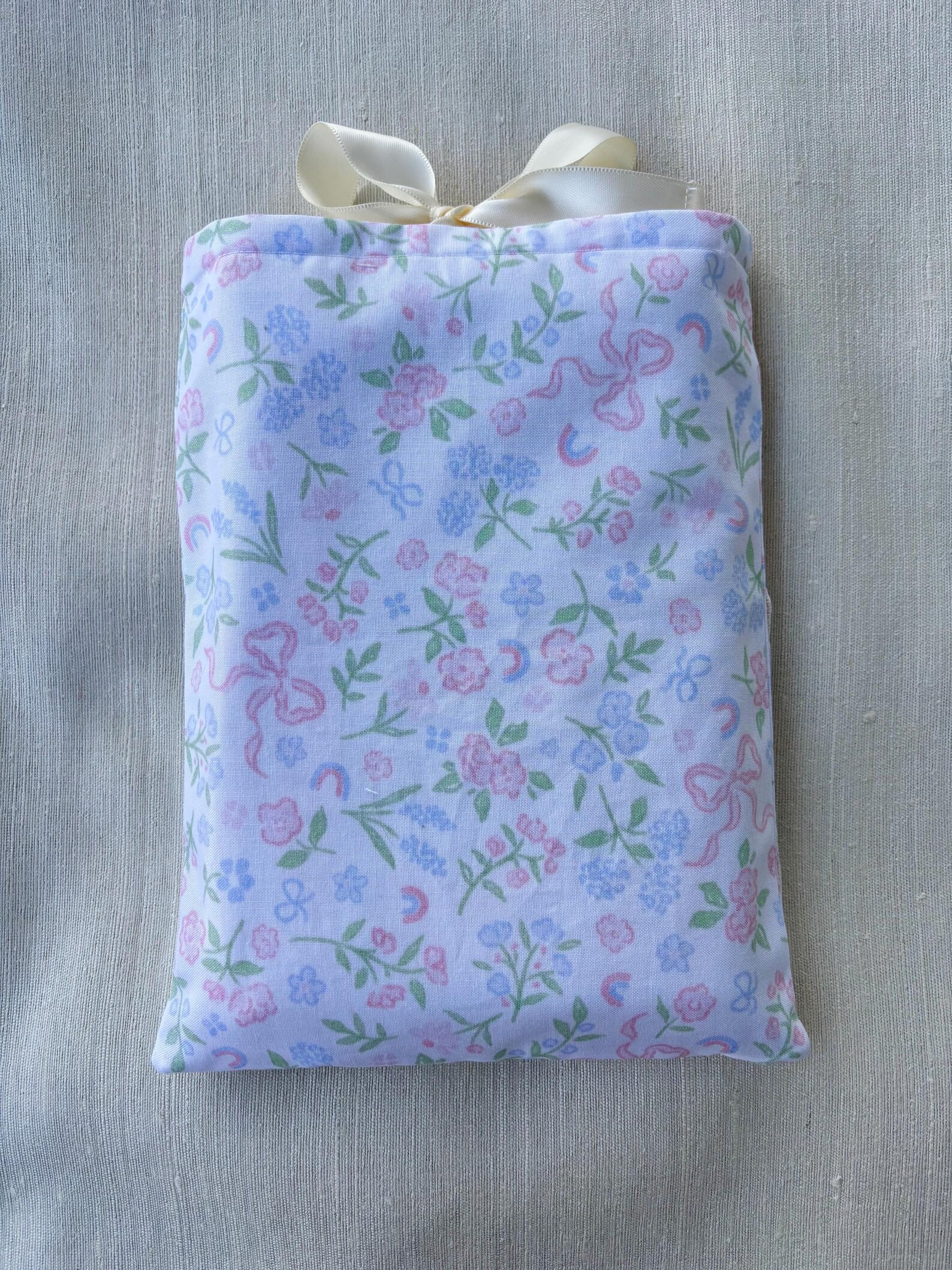 Pink and Blue Bow/floral Book Sleeve | Kindle Cover | Book Cover ...