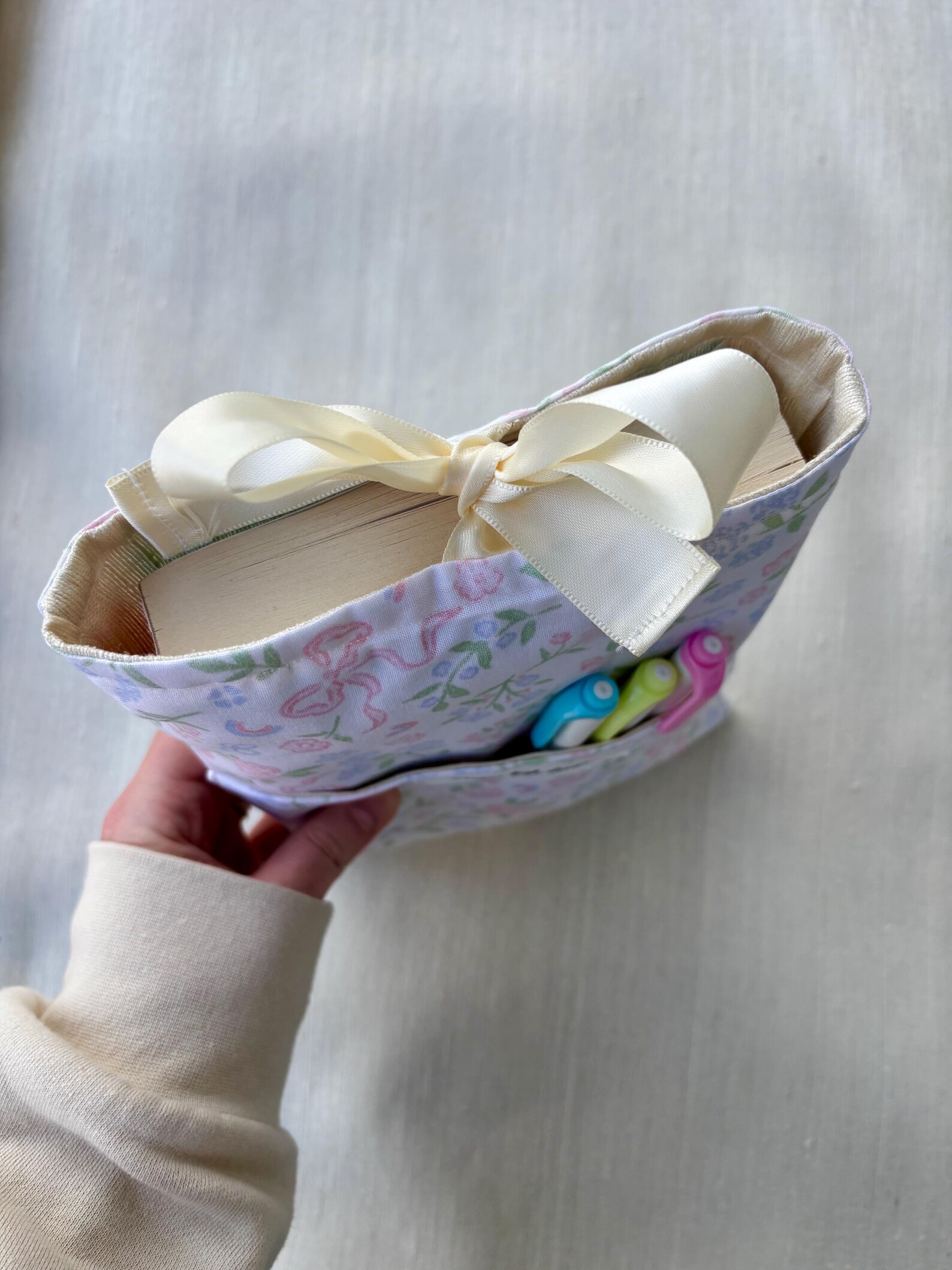 Pink and Blue Bow/floral Book Sleeve | Kindle Cover | Book Cover ...