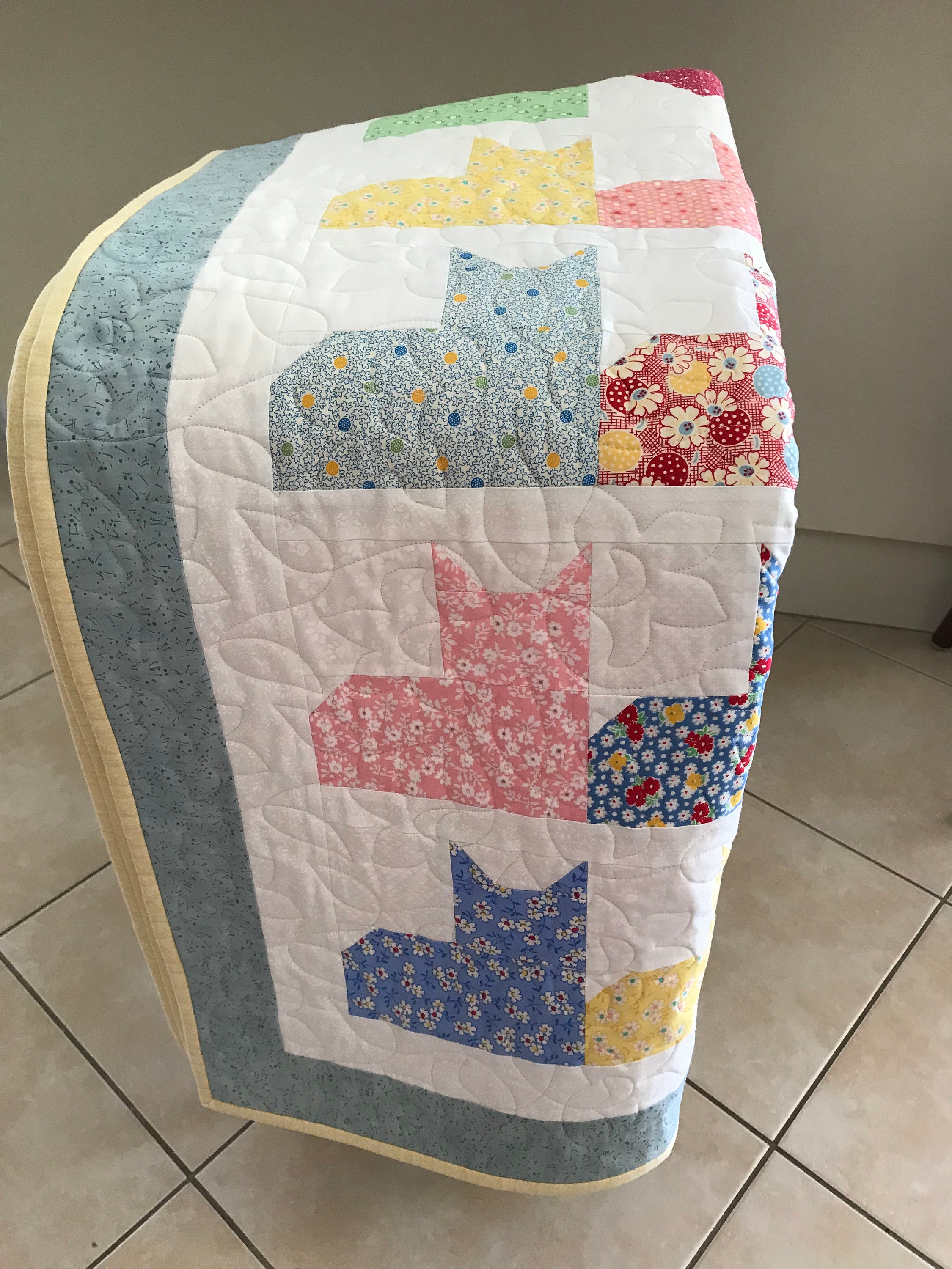 Patchwork Cat Quilt - Etsy