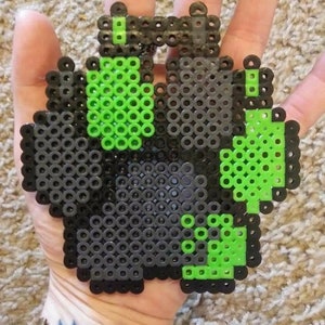 Custom Perler Bead Paw Badge - Etsy