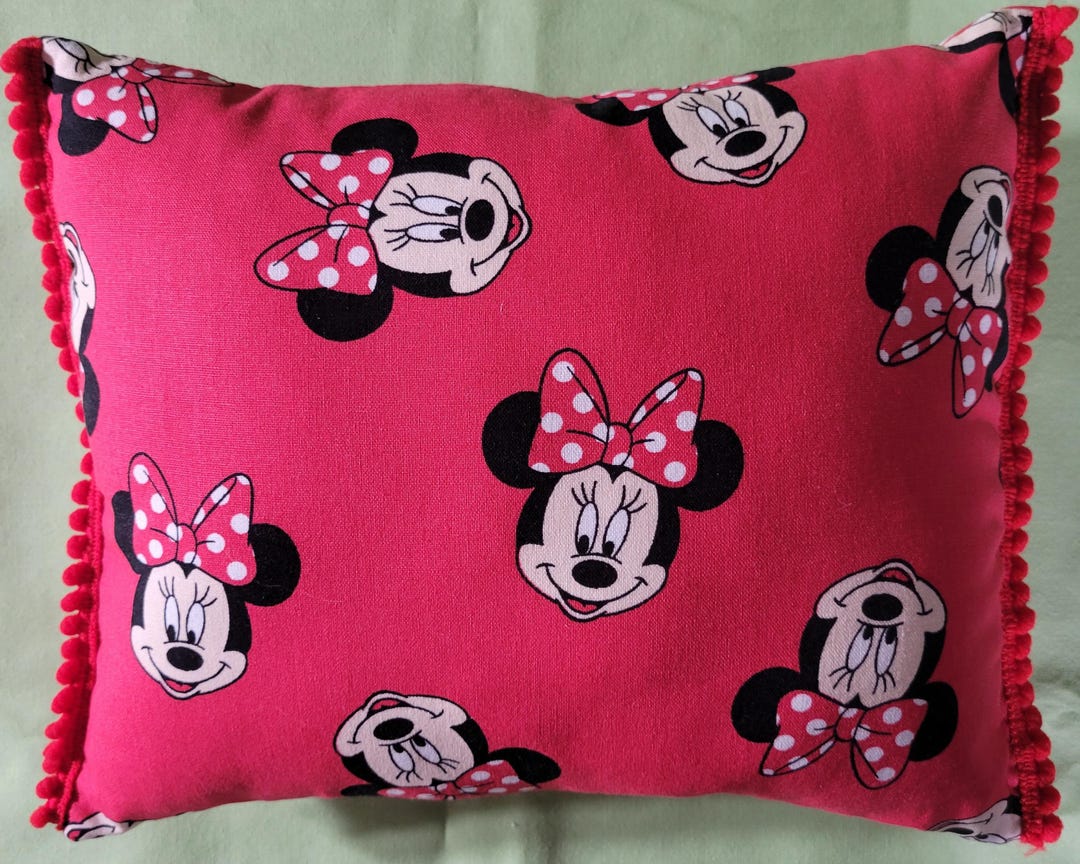 Minnie Mouse Pillows/ Red Pillows/ Pink Pillows/ Girls Gift - Etsy
