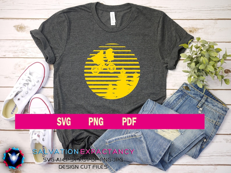 Retro E.T. and Elliott T-shirt SVG, E.T. the Extra-terrestrial Shirt ...