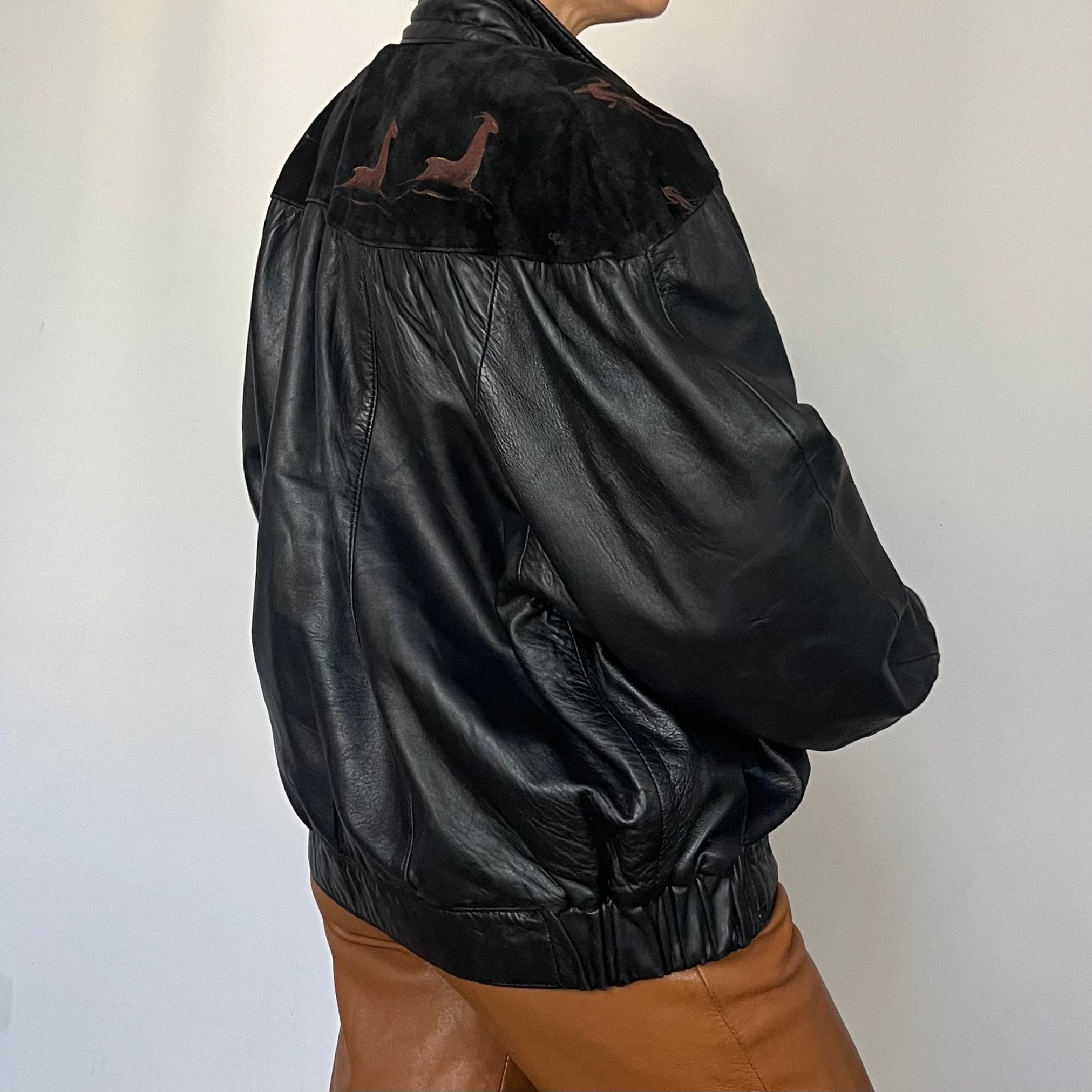 Vintage Woman Black Leather Bomber Jacket With Painted Vintage Woman Black Leather Bomber Jacket With Painted