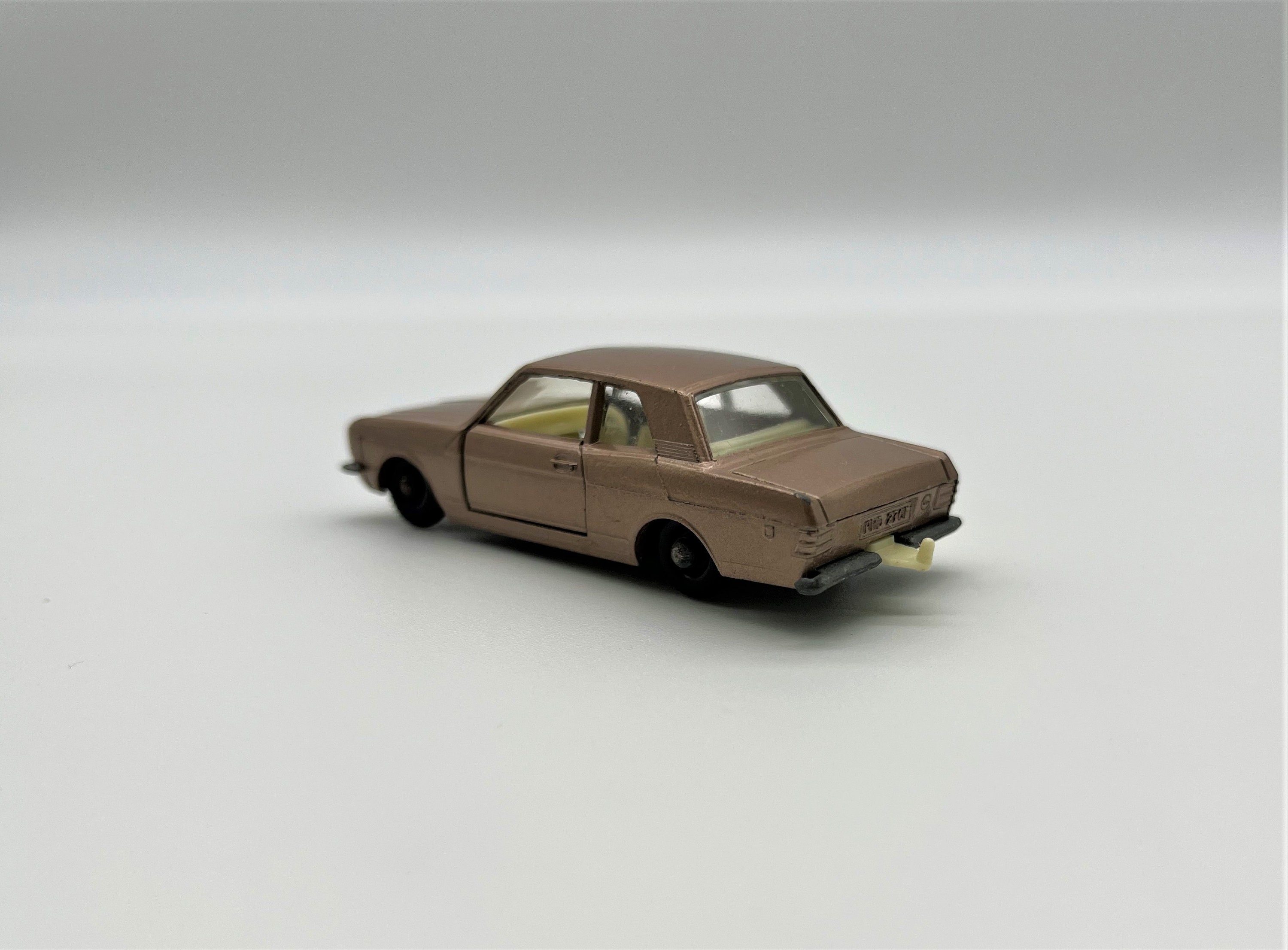 Matchbox Lesney No 25, Ford Cortina, Mint Condition With Original Box ...