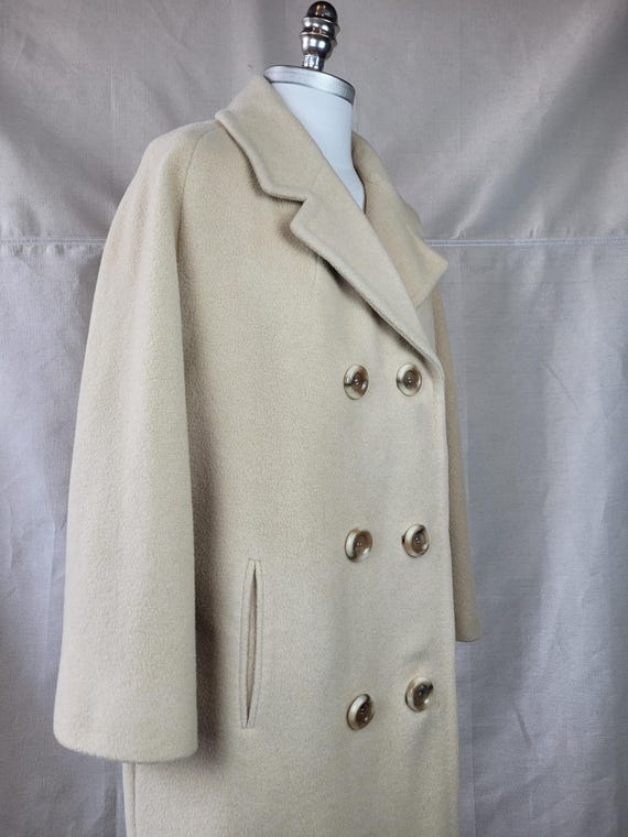 1950s Camel Hair Winter Coat | Gorgeous | Fun Back De… - Gem