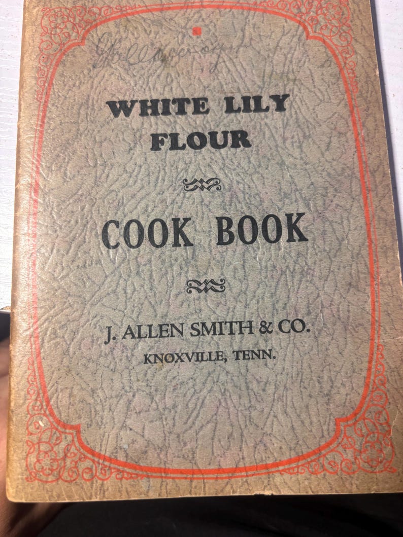 Rare 1931 White Lily Flour Cookbook – Vintage Knoxville TN Collectible ...