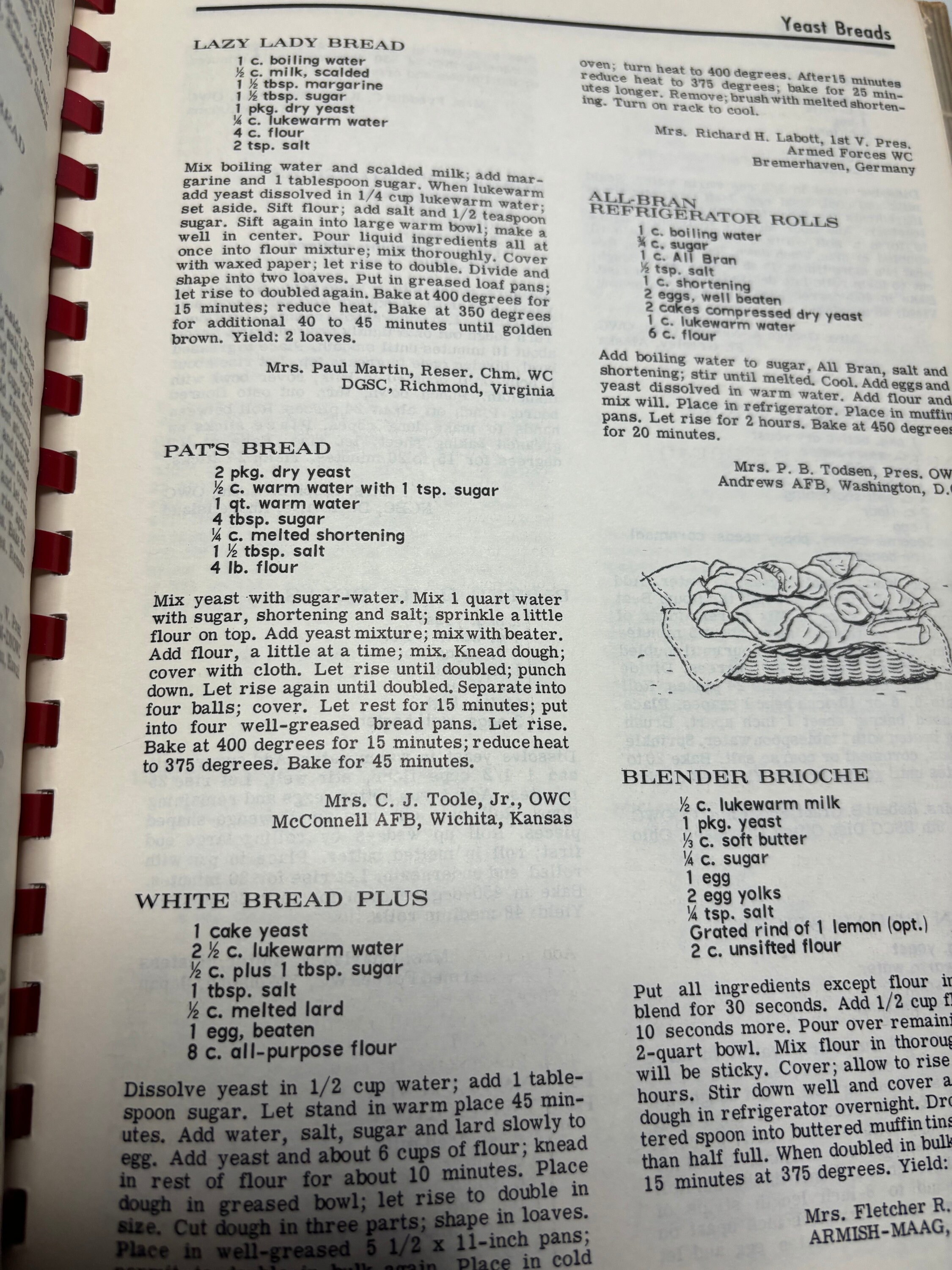 Vintage Cookbook 2000 Worldwide Favorite Recipes of Military Officers ...