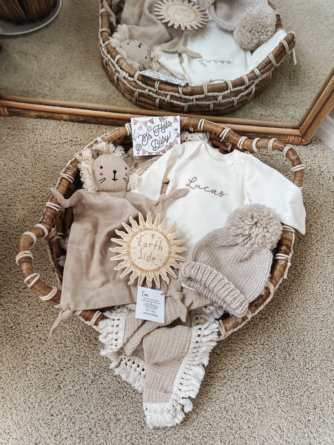 Baby Gift Box, Gender Neutral Baby Gift Set, Baby Shower Gift Box ...