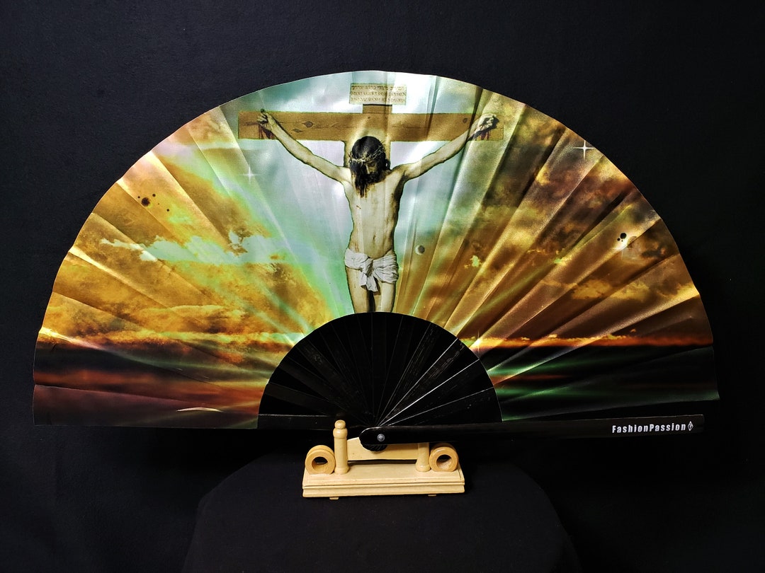 Jesus on the Cross Hand Fan / 3D UV Glow Fan / Clacking Fan / Christian ...