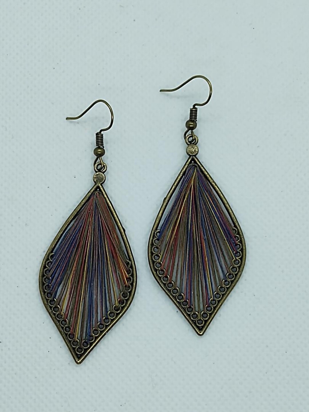 Peruvian String Art Pierced Dangle Earrings Name: Dark Colors - Etsy