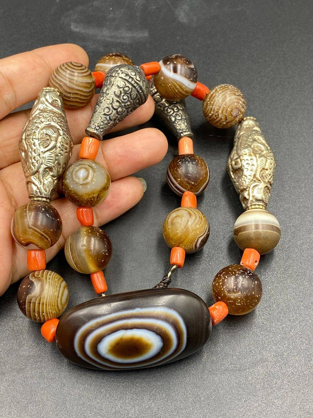 Beautifull Unique Old Antique Natural Evil Eye Agate and Aqeeq Agate ...