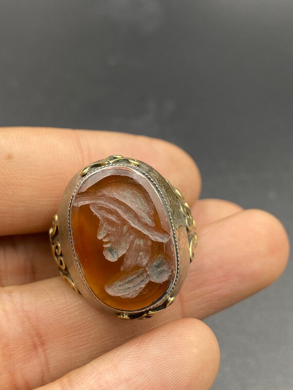 Very old ancient intaglio indo-Greek carelian solid s… - Gem