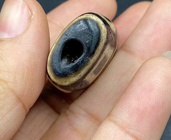 Rare!!! Very unique old ancient Tibetan Chung Dzi bea… - Gem