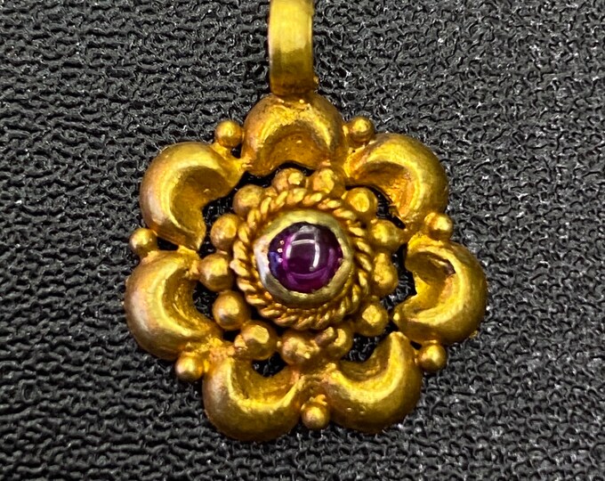 Very Old Ancient Antique Pyu Period 20k Solid Gold Pendant With Natural ...