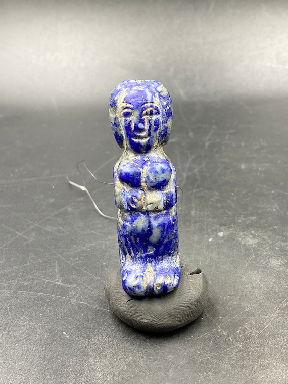 Lapis lazuli figure store