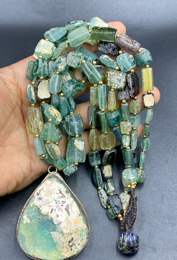 2000 year old ancient - Gem