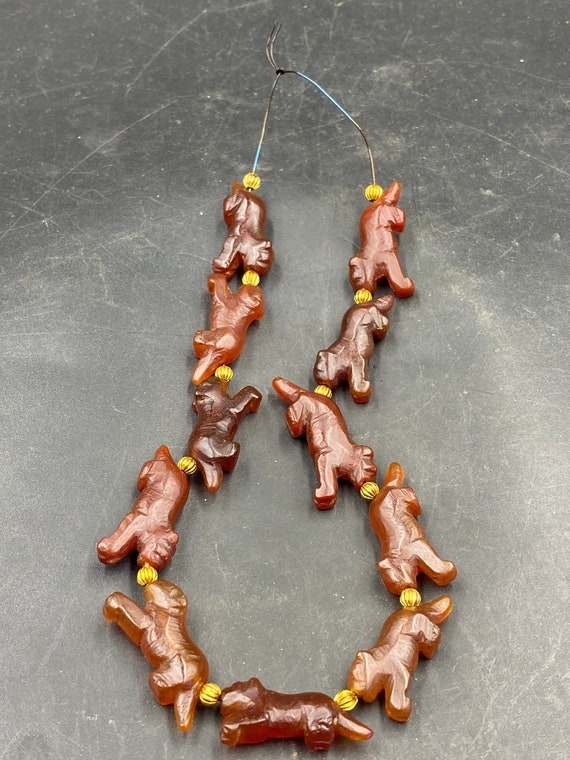 Rare antique pyu period Carnelian animal beads burmes… - Gem