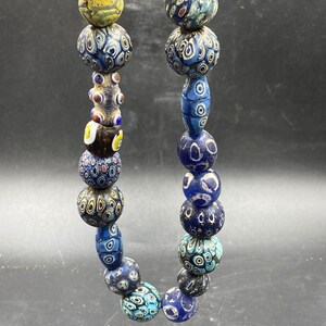 17 Piece Beautiful Old Unique Gabri Bead With Beautiful Colors Old ...